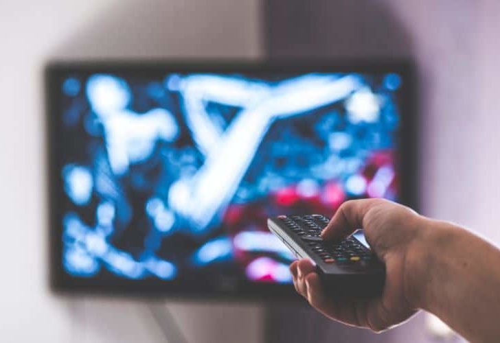 Samsung TV Stuck on One Channel: Causes and Solutions - Pointer Clicker Samsung TV Stuck on One Channel: Causes and Solutions - Pointer Clicker